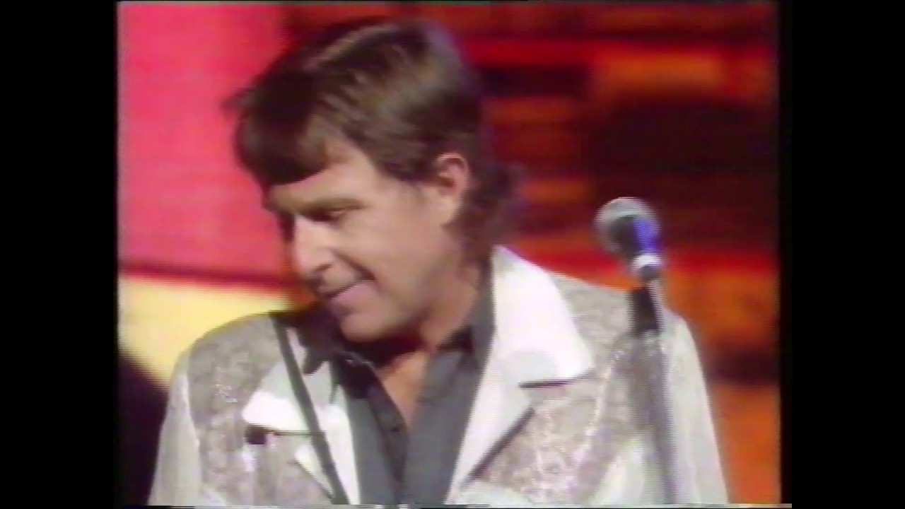 Workin' Man (Nowhere to Go) - The Nitty Gritty Dirt Band - live ...