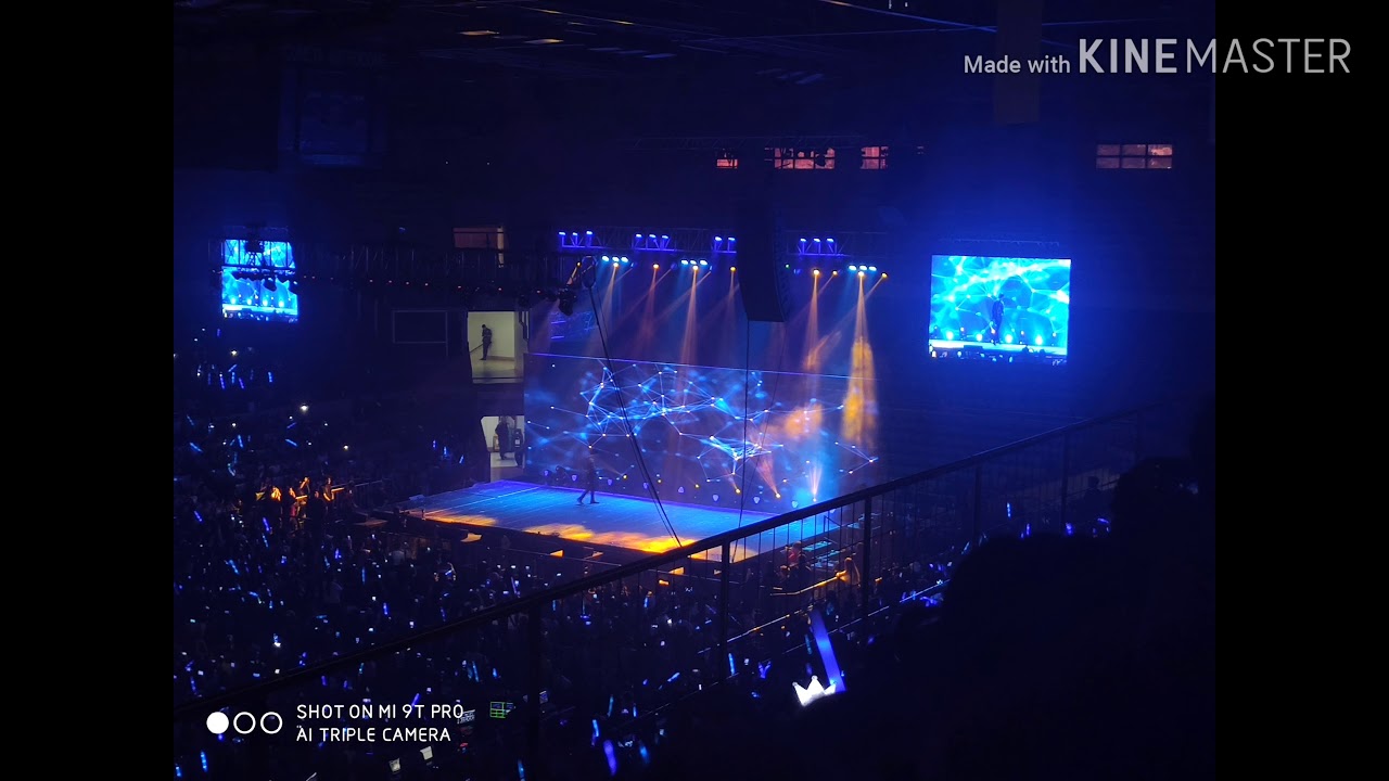 SB19 : Get In The Zone Manila concert (blue A'tin ocean and pictures ...