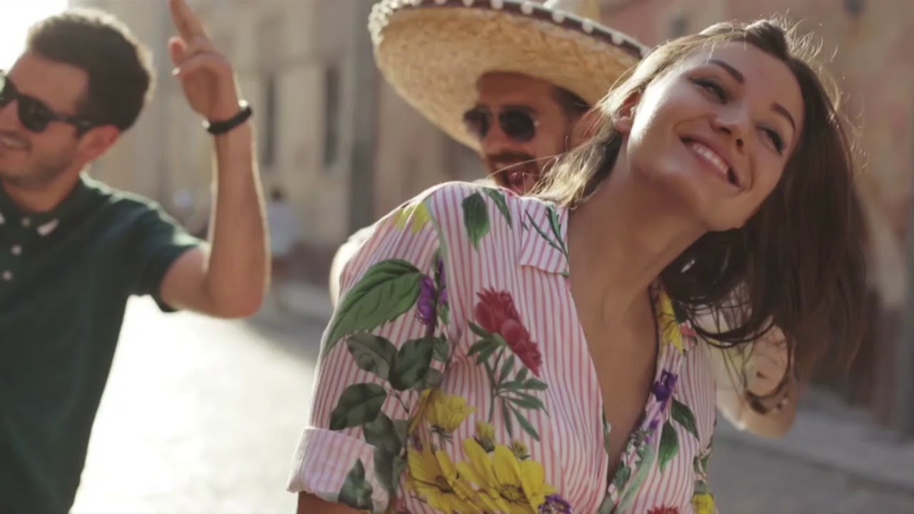 Hola Hola Baby - YouTube