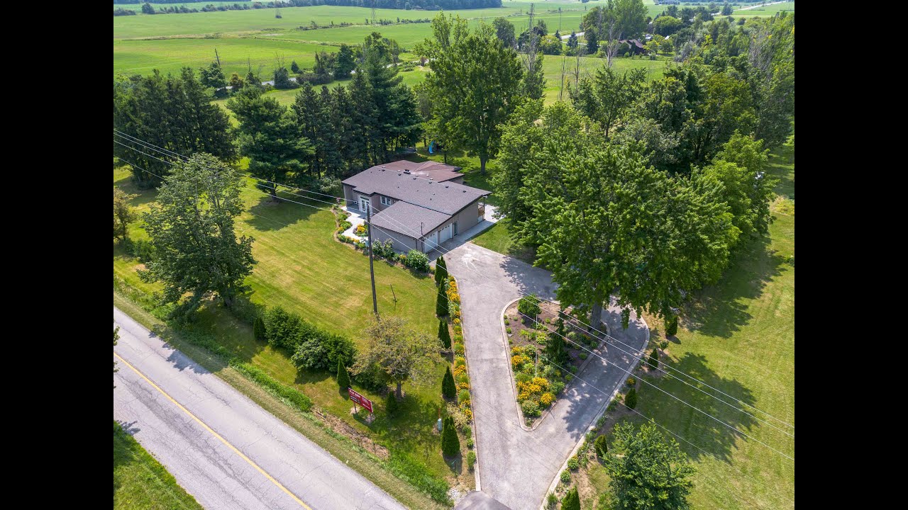 53 Guyatt Rd, Hamilton, ON - YouTube