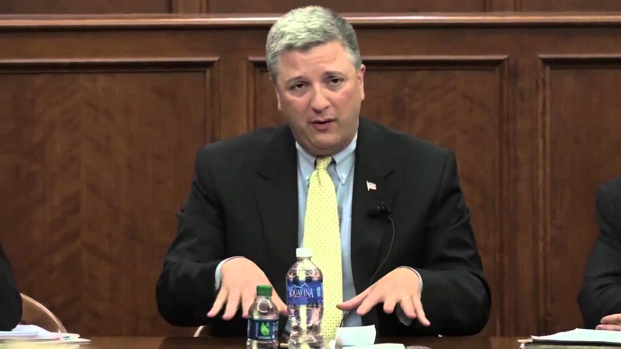 Holding Elected Officials and Their Staff Accountable - YouTube