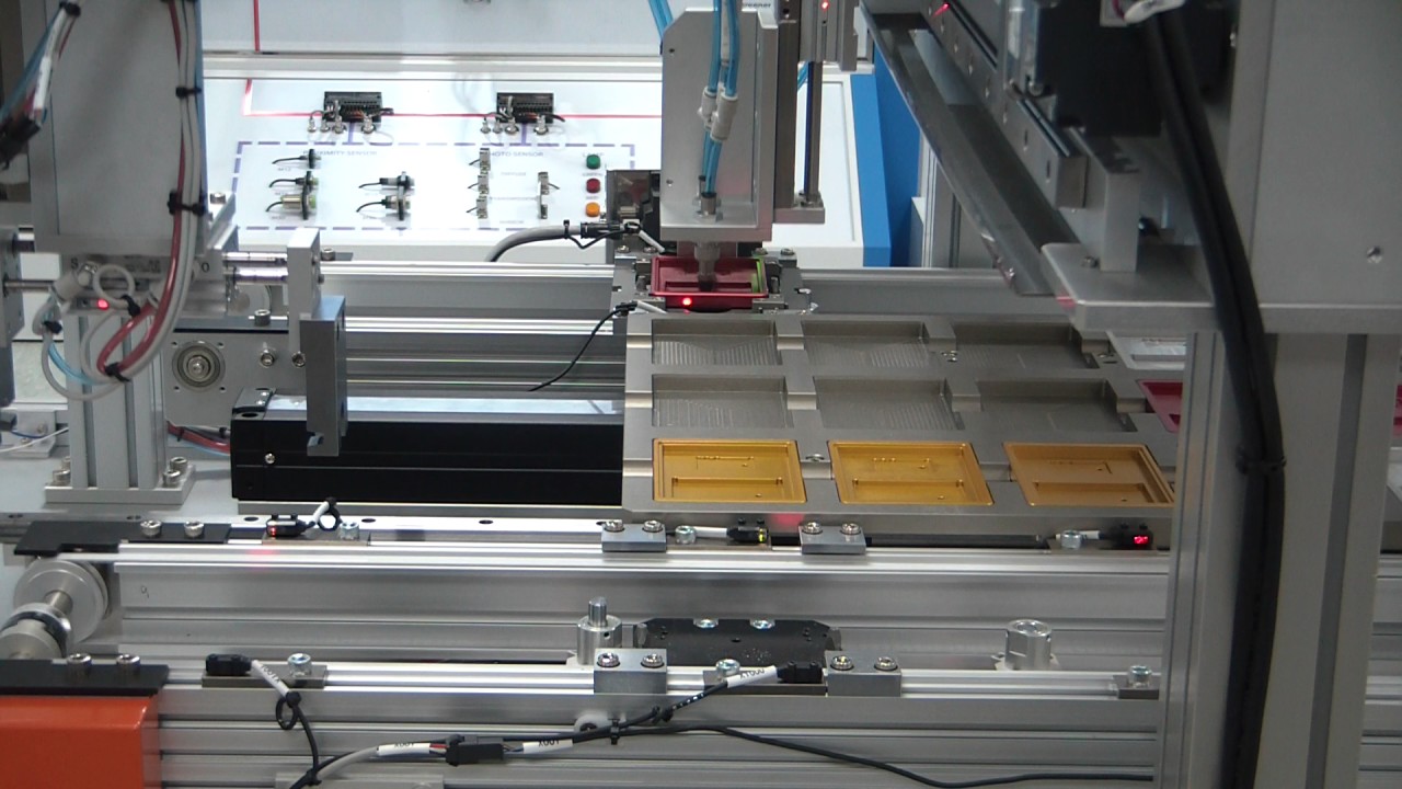 IEG Smart Factory Test Bed - 9 (disassembly process: cell phone base ...