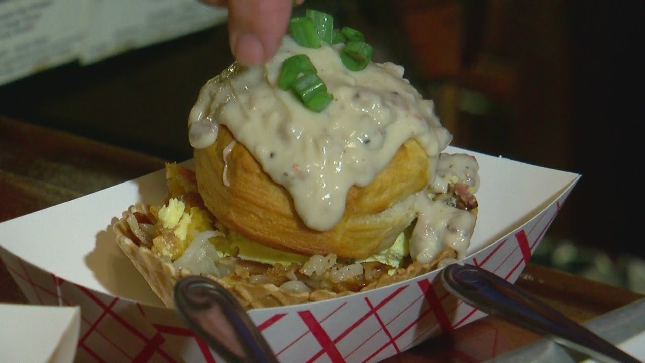 State Fair Unveils New Foods For 2017 - YouTube