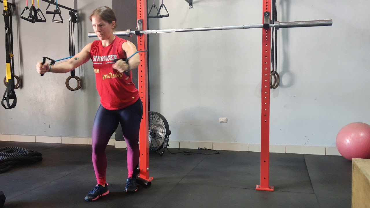 Apertura pecho con liga - YouTube