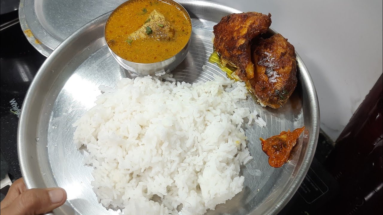 malvan style fish curry | malvan fish thali | fish fry # - YouTube