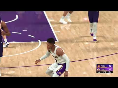 Russell Westbrook DRAINS BUZZER BEATER - YouTube