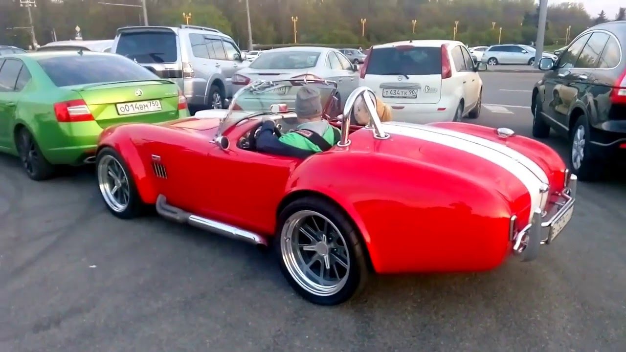 Shelby Cobra 7.0 l - YouTube
