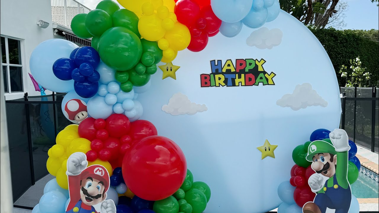 Mario Birthday Party | Round Backdrop with Balloon Garland - YouTube