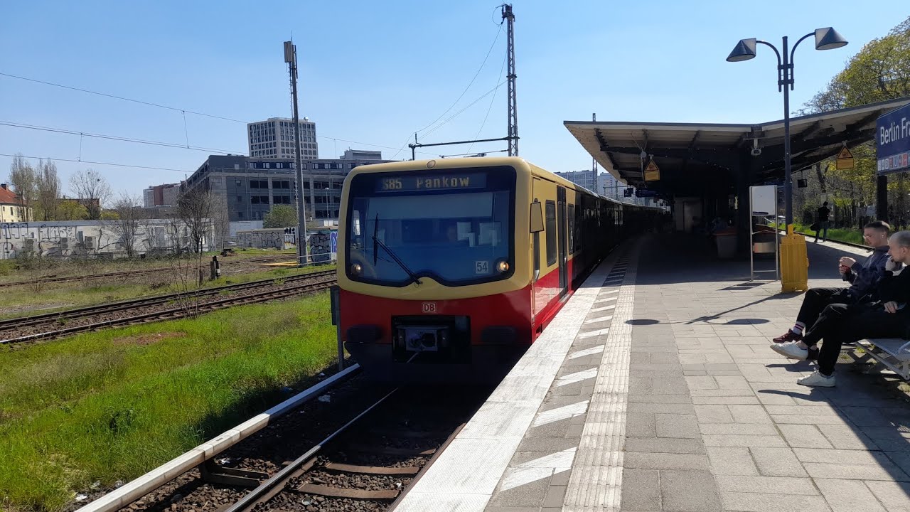 Mitfahrt in der S47/S85 von Spindlersfeld bis Frankfurter Allee in der ...