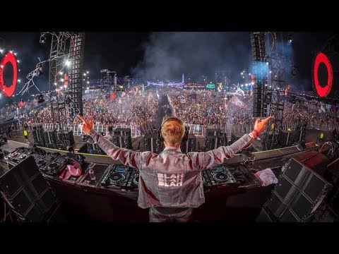 Armin van Buuren live at EDC Las Vegas 2018