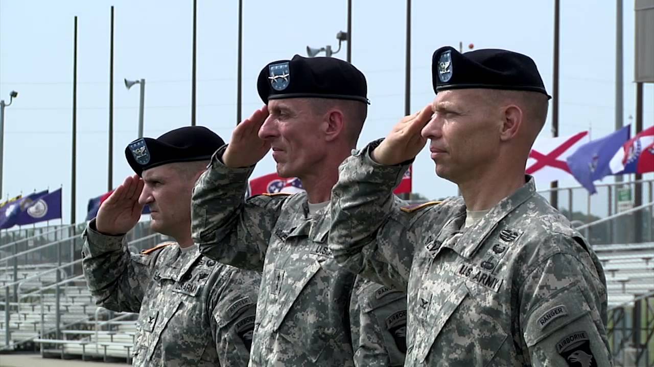 2nd BCT STRIKE Change of Command Ceremony - YouTube