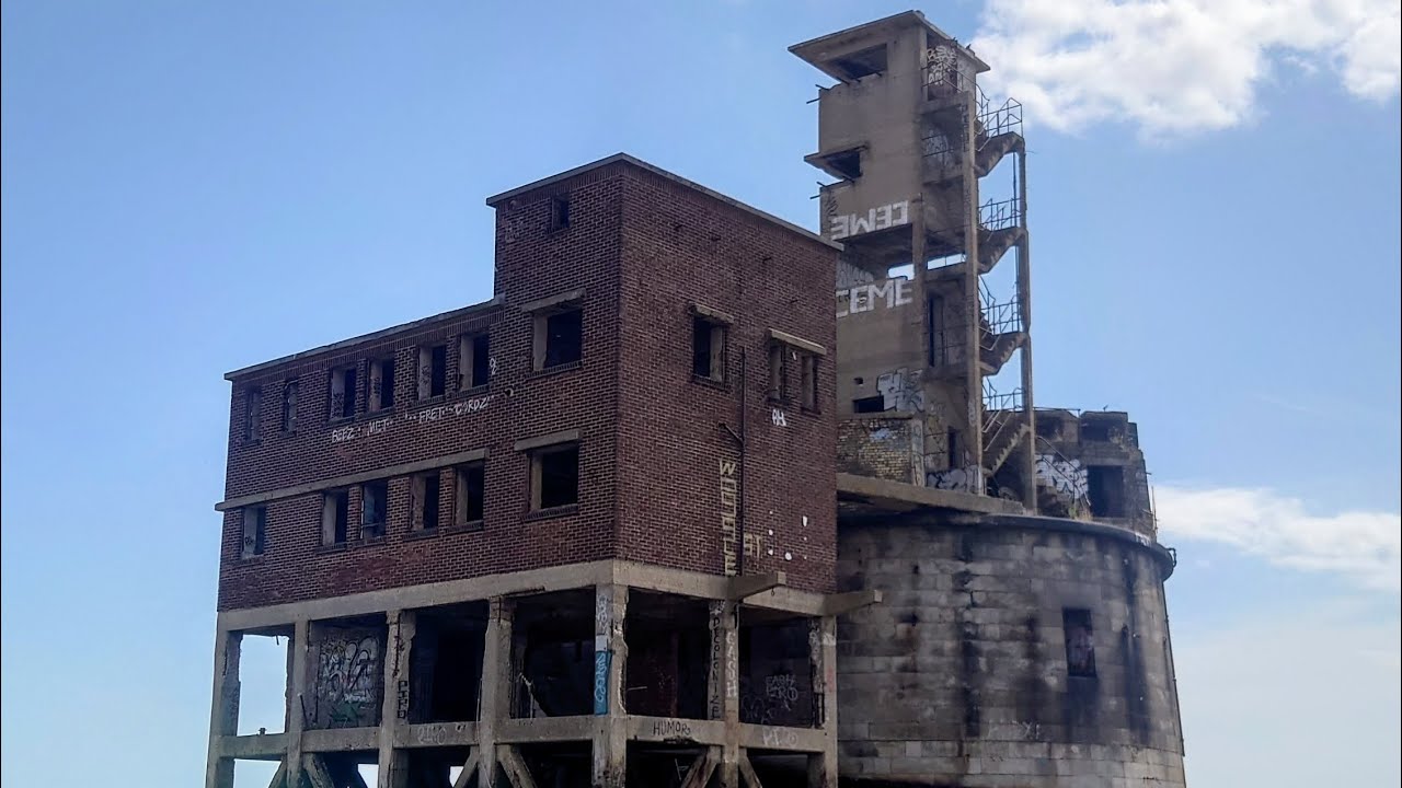 Ride out to Isle of Grain Battery Tower Fort - YouTube