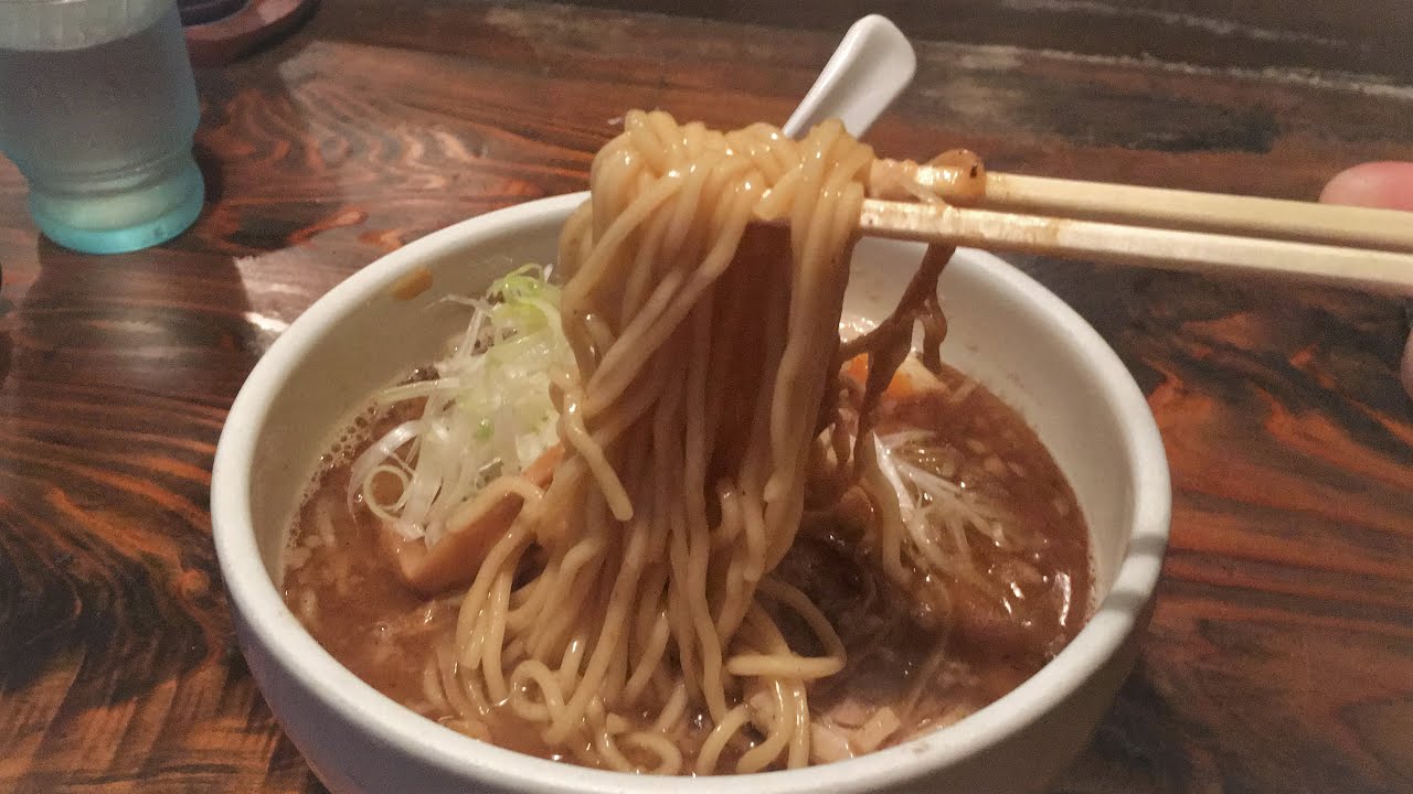 Nostalgic Chuka Soba at Sakurazaka in Shibuya - YouTube