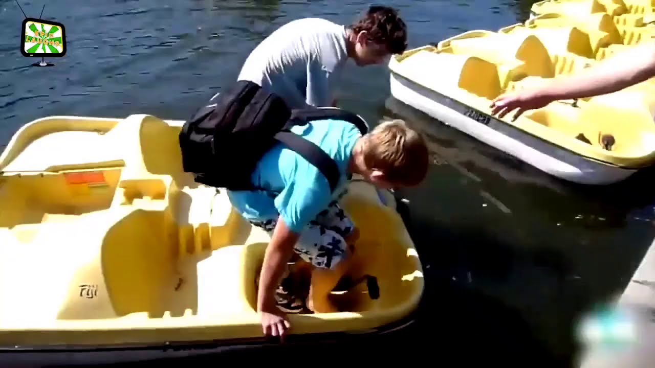 Best top boat fail video completion Clips part 2 - YouTube