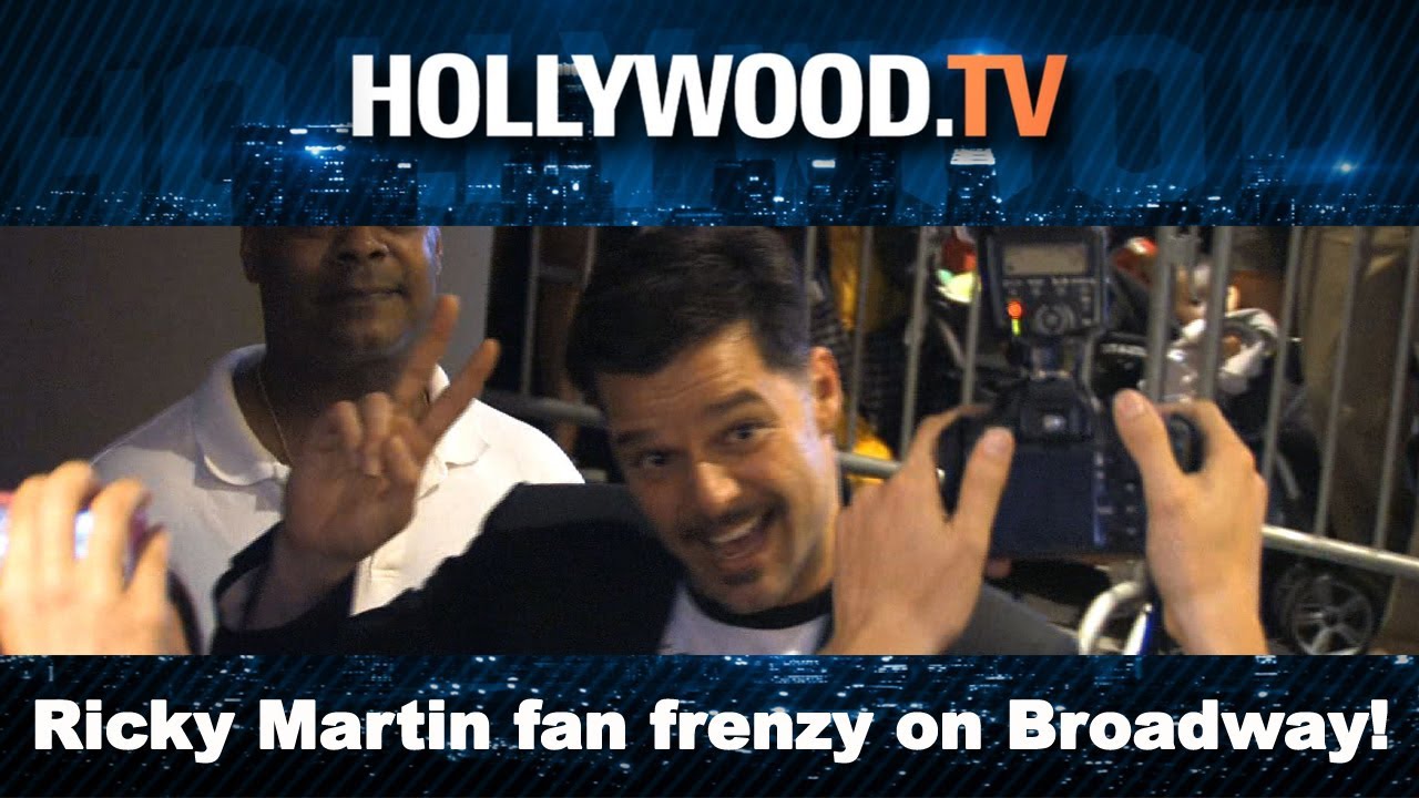 Ricky Martin Causes Chaos on Broadway! - Hollywood.TV - YouTube
