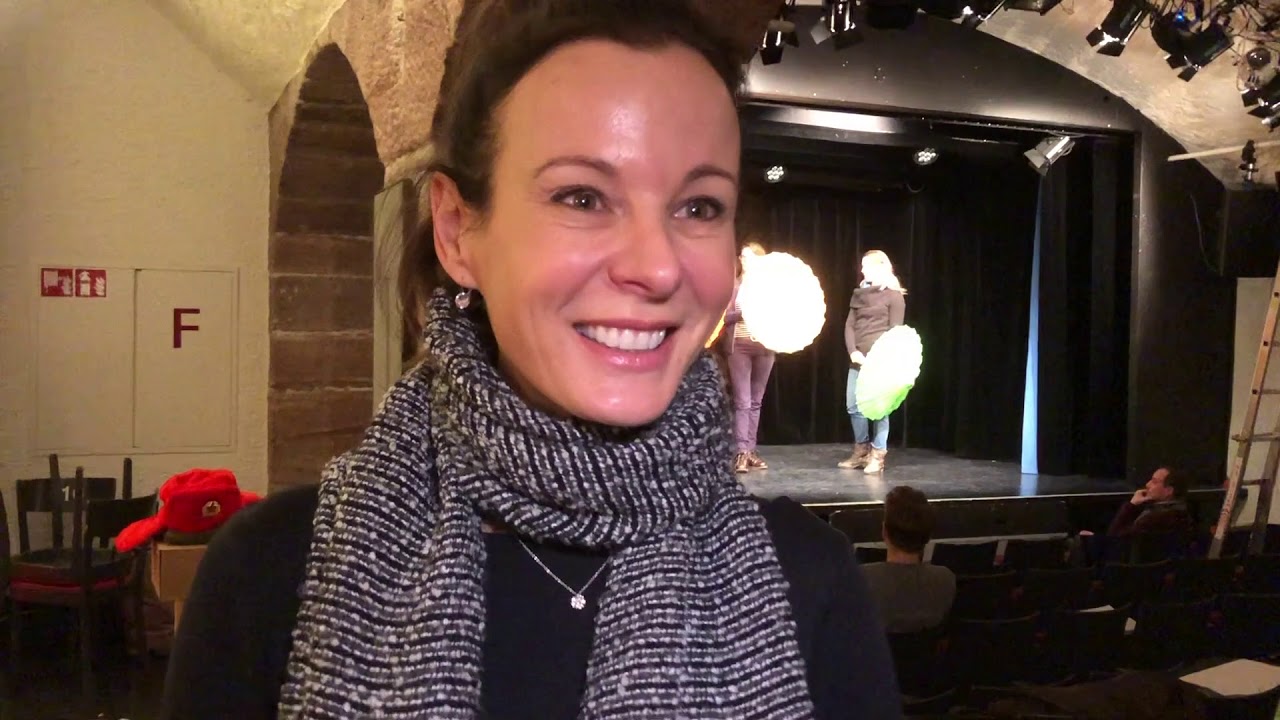 Interview mit Caroline Rasser - YouTube