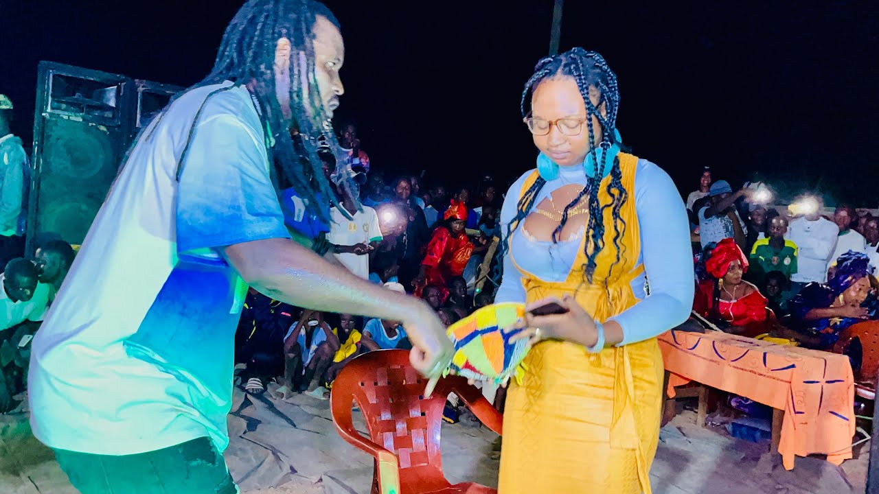 L'entrée Spectaculaire de Bandi Mic et son Groupe Jingani Fouladou du ...