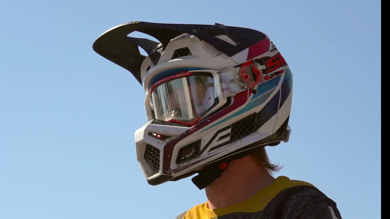 Michael Durden at Estreet - YouTube