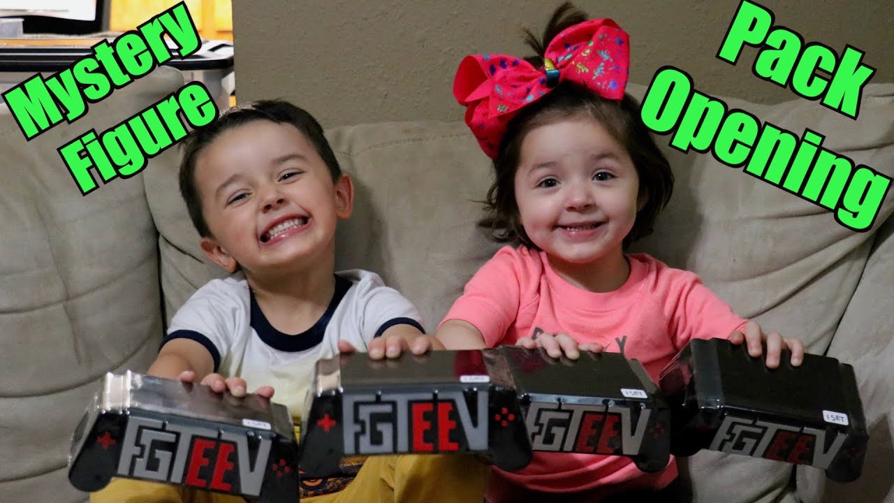 FGTeeV Mini Figure Season 3 Pack Opening !!! - YouTube