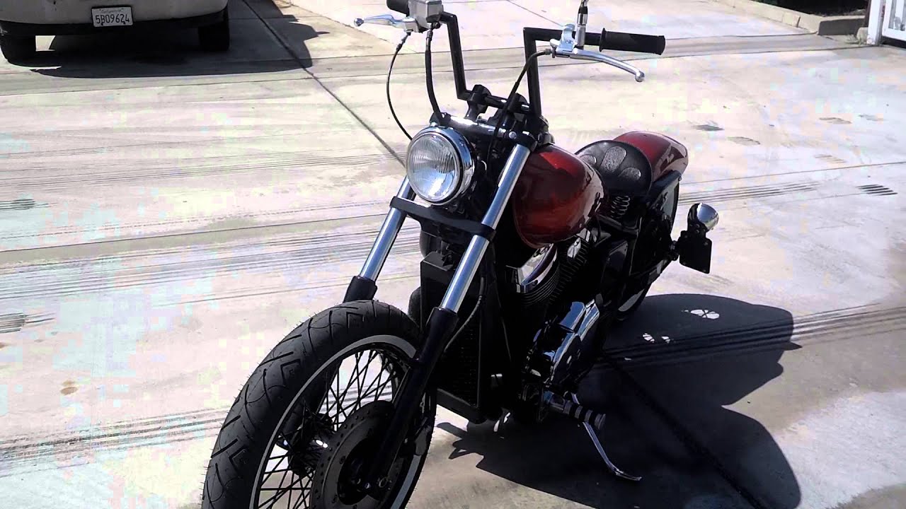 CASA CUSTOMS HONDA BOBBER - YouTube