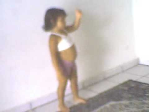 alana roberta 3 anos