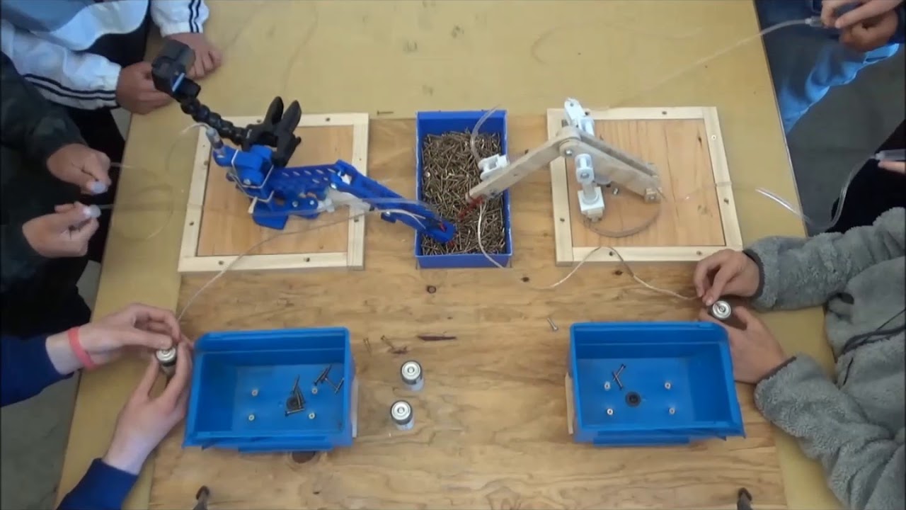 Robotic Arm Gabriel, Tre, Caleb - YouTube