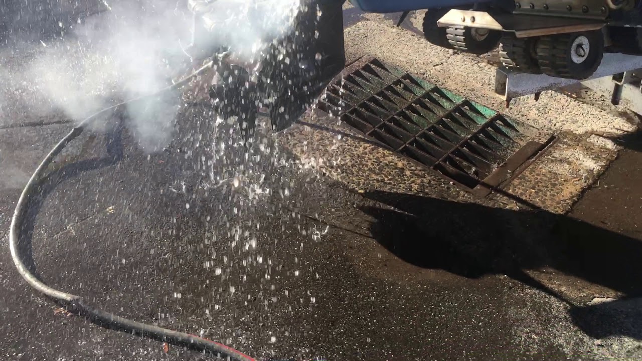 1987 Formula 233 LS MerCruiser 350 Mag test run - YouTube