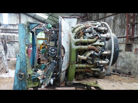 Big Old Bristol Hercules Engines COLD STARTING UP and COOL SOUND - YouTube