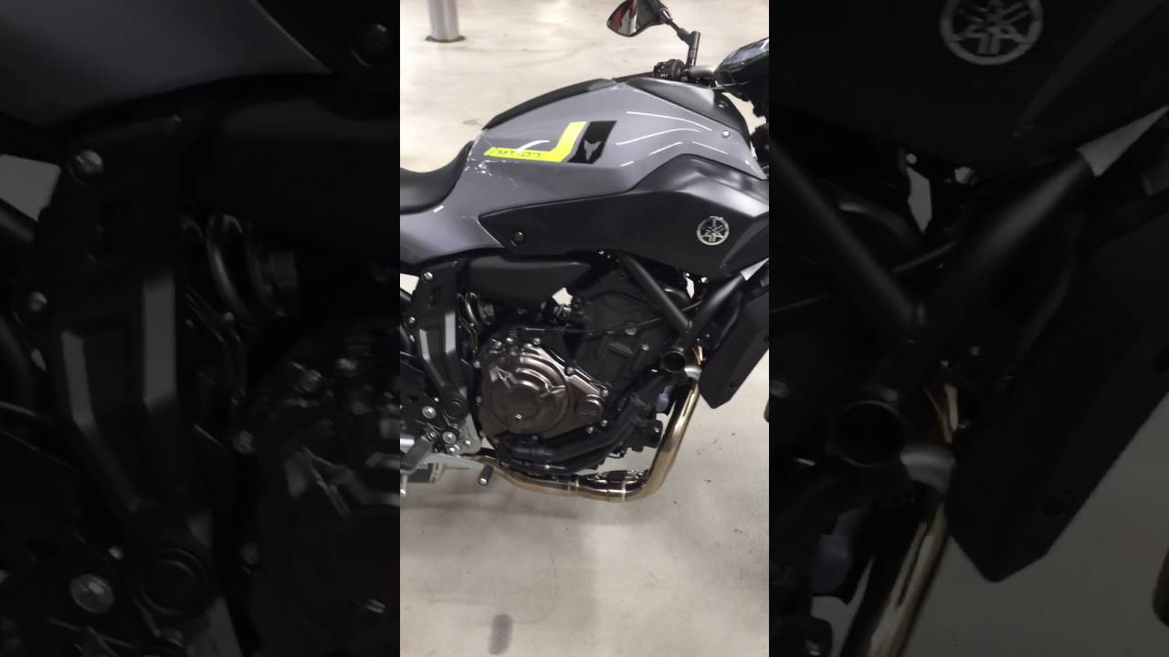 Yamaha MT07 Black Widow Exhaust | without DB-killer LOUD! - YouTube