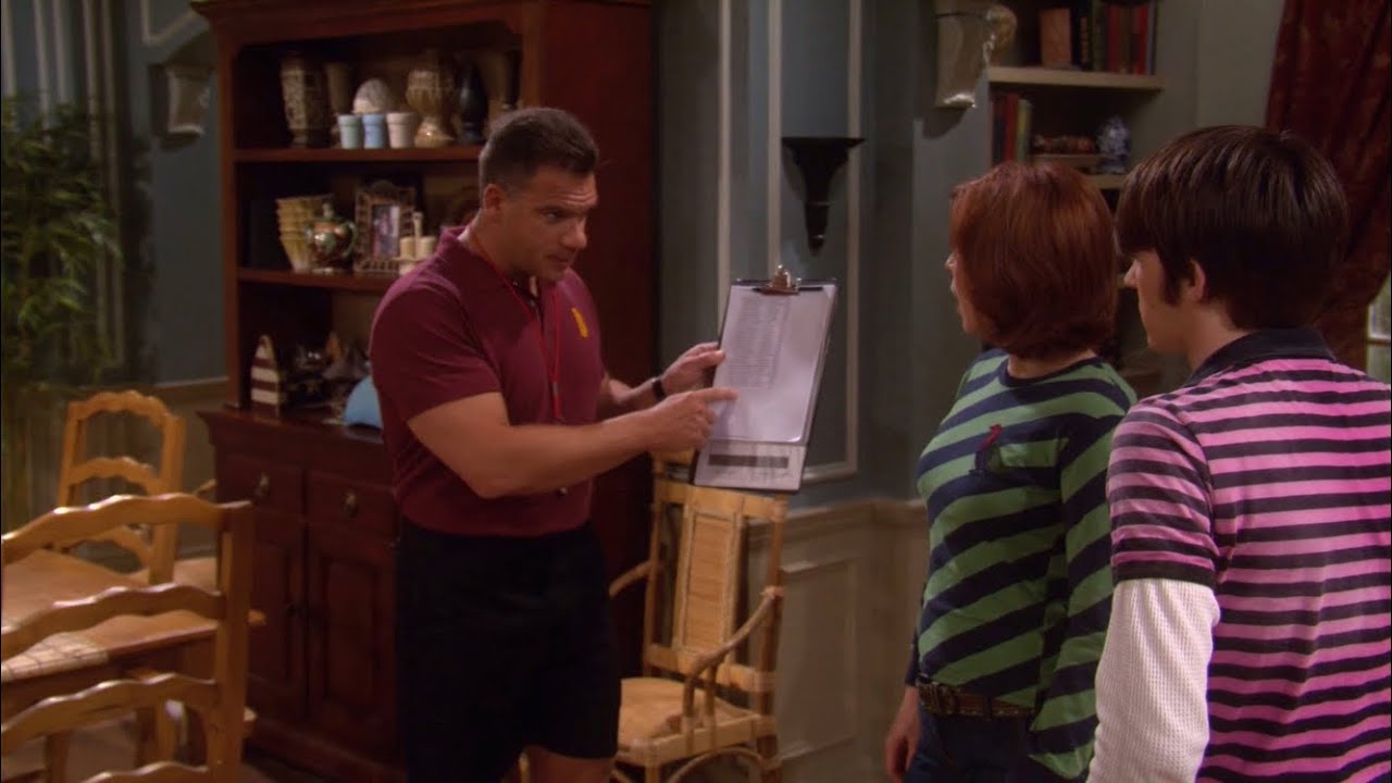 Drake & Josh - The Family Finds Out Drake Ditches Gym At School - YouTube
