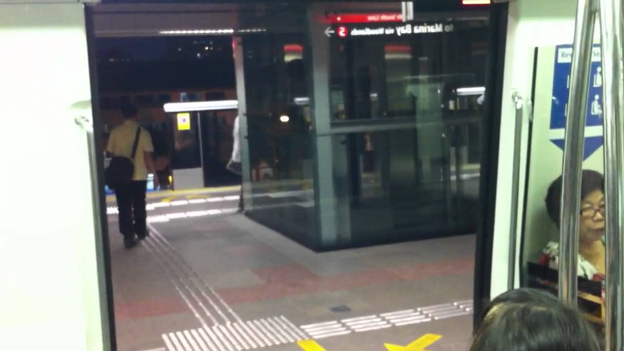 SMRT C751B 339/340 Doors open and close - YouTube