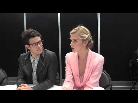 Comic Uno NYCC 2015 Interview with Emma Ishta and Kyle Harris from Stitchers