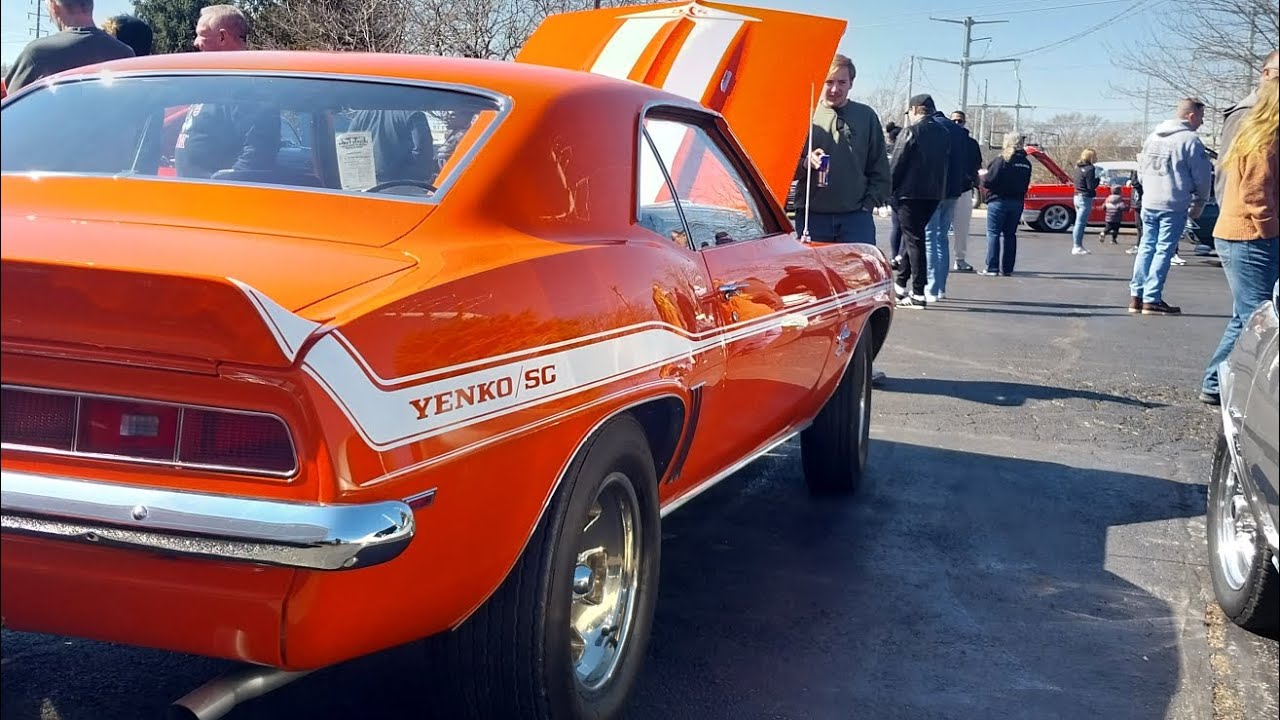 Mr Auto Body Car Show Champaign, IL 3/8/2025 - YouTube