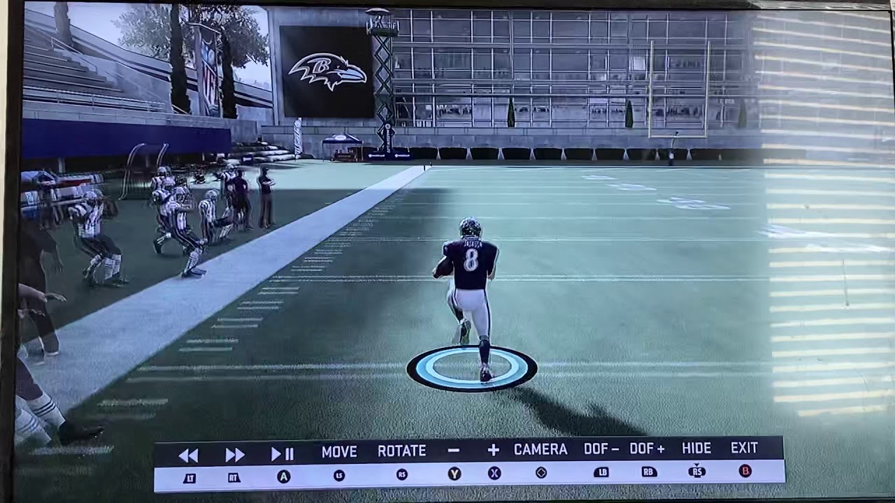 Lamar Jackson practice session goes off with big runs for 100 yards ...