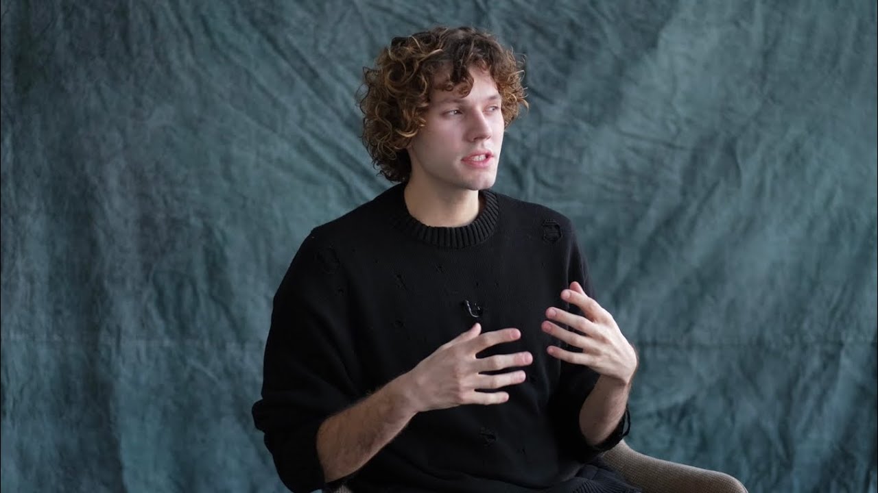 About-me video, actor Denis Stepanov - YouTube