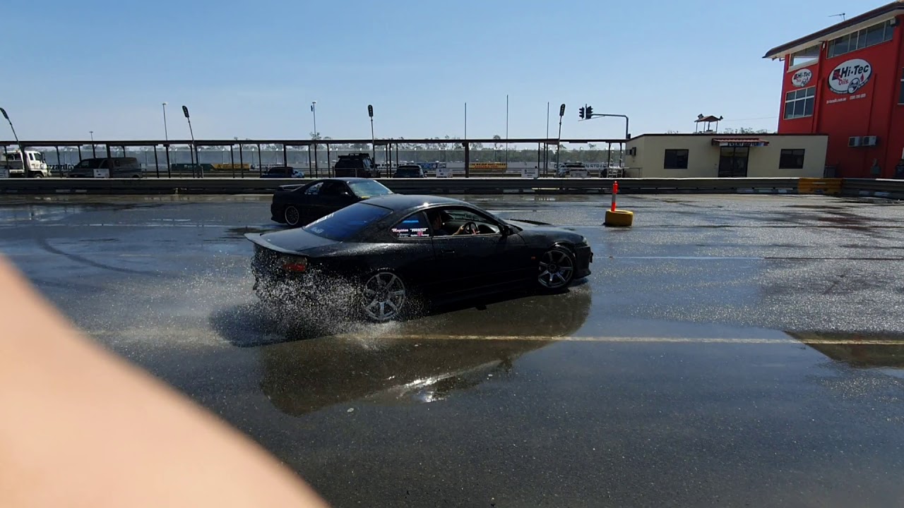 S15 and r33 - YouTube