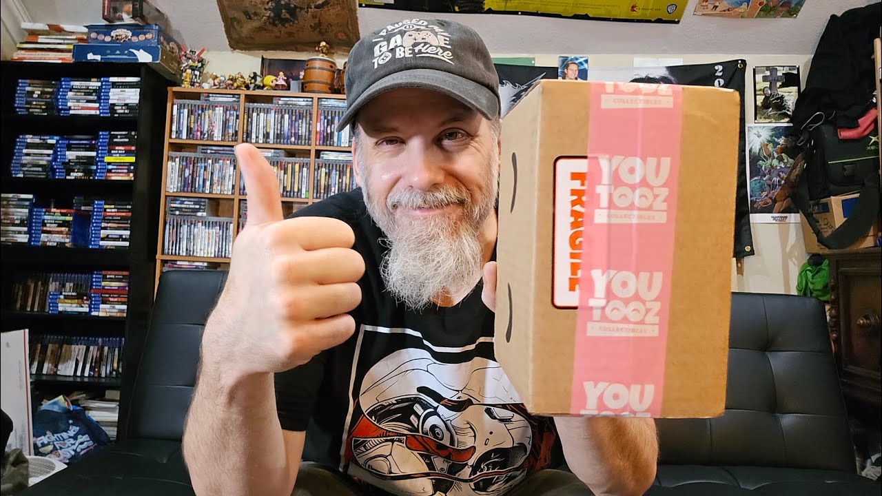 Unboxing A Matpat youtooz Collectable Figure!!! - YouTube