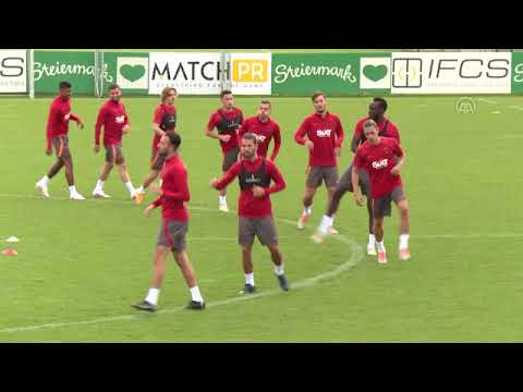 GALATASARAY KAMPINDA KAVGA! FUTBOLCULAR BİRBİRİNE GİRDİ İŞTE İLK GÖRÜNTÜLER