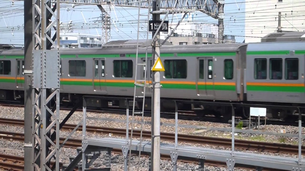 [FHD]E233系3000番台 E01+E51編成 小田原駅到着 - YouTube