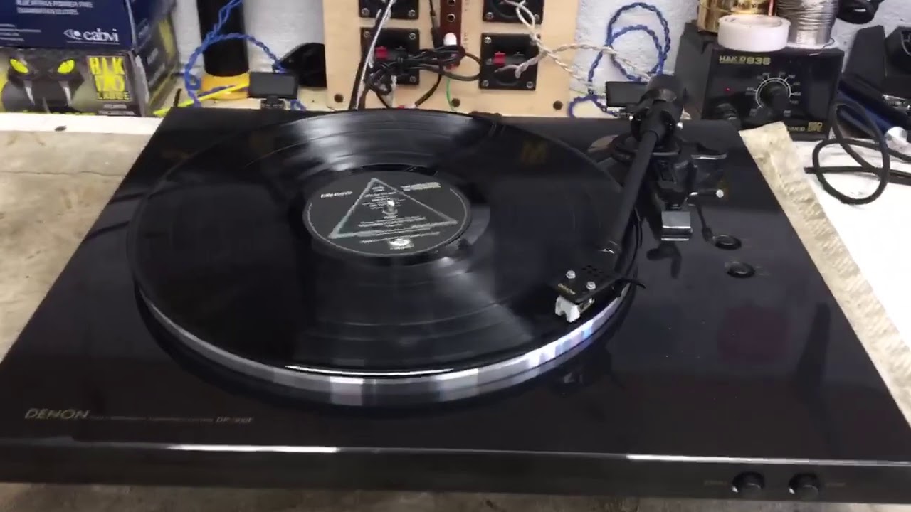 Denon DP-300F Turntable - YouTube