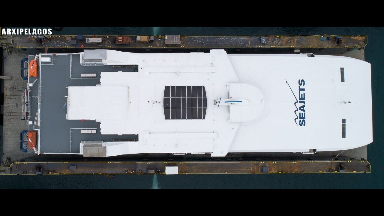 HSC WorldChampion Jet (Seajets) #drydocking #ship #ships #sea #sailor ...