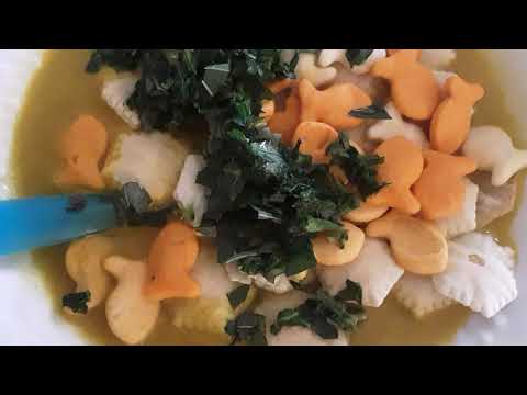 Butternut squash with oyster crackers and goldfish snack crackers - YouTube