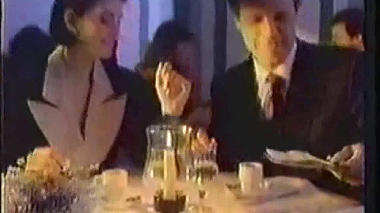 Comercial Tarjeta Visa Financiera Atlas Chile 1989 - YouTube