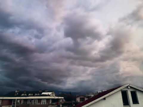 Fırtına mı geliyor..¿    Selçuk Balcı -Yüreğimde Bir Umut    #selçukbalcı #fırtına #sky #clouds