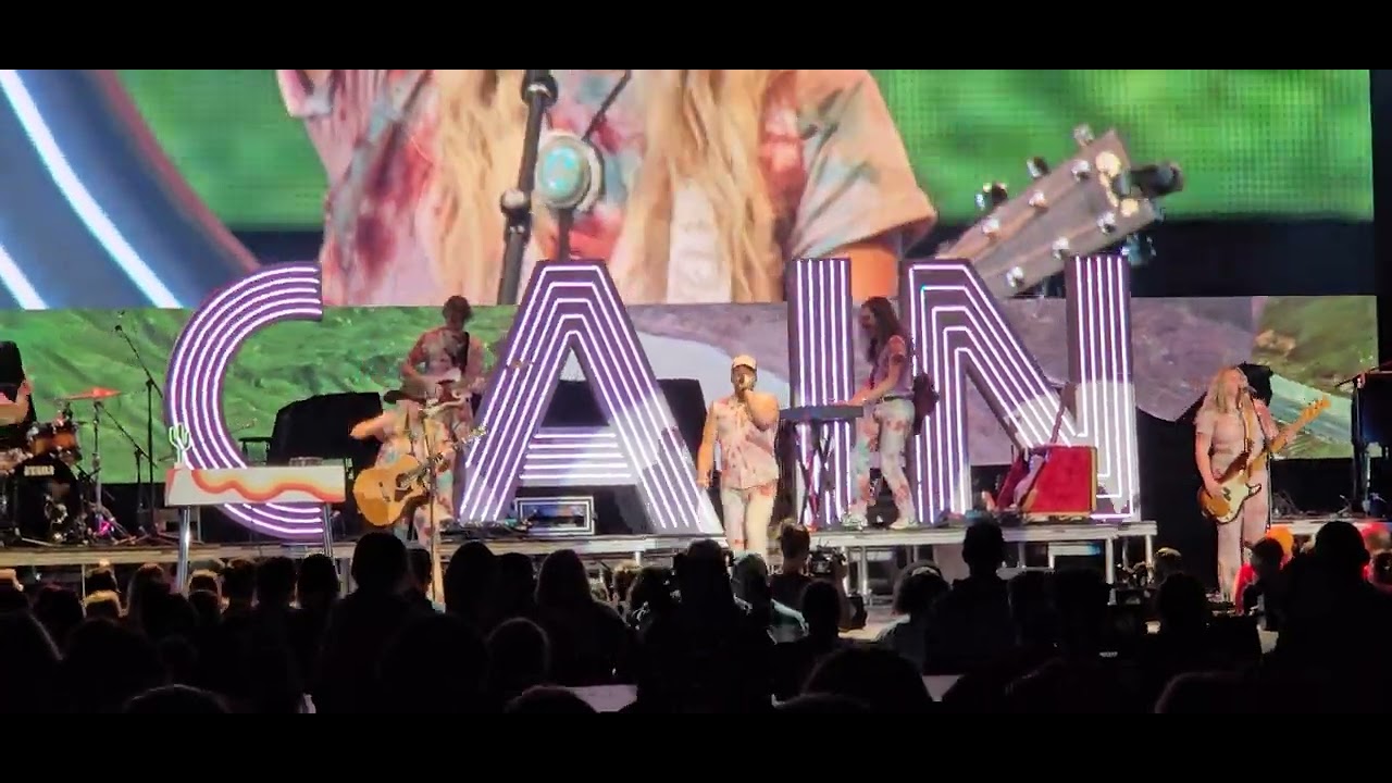 Cain - Rise Up (Lazarus) at Winter Jam 2024 - YouTube