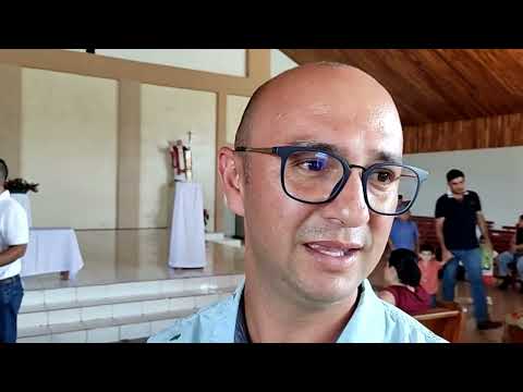 Fieles católicos de Palmar Norte despiden al sacerdote Gerardo Fernández tras 8 años al frente del t