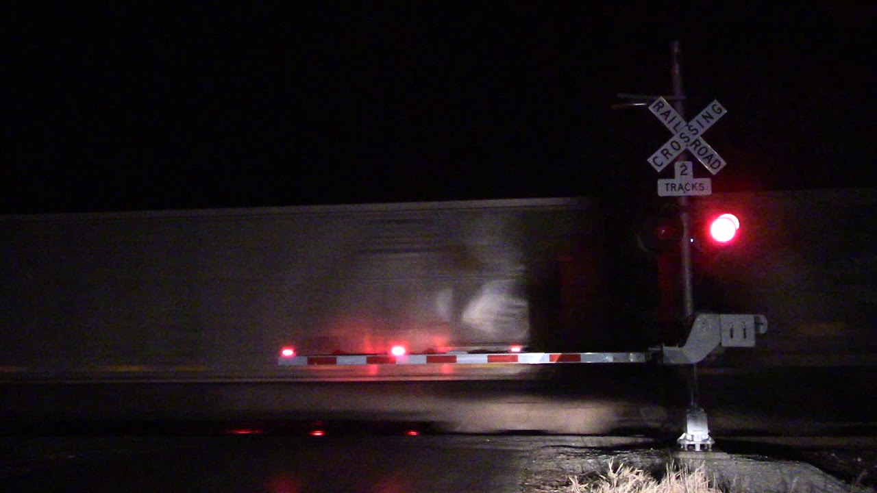 UP 6665 South Grant Park, IL 12/20/18 - YouTube