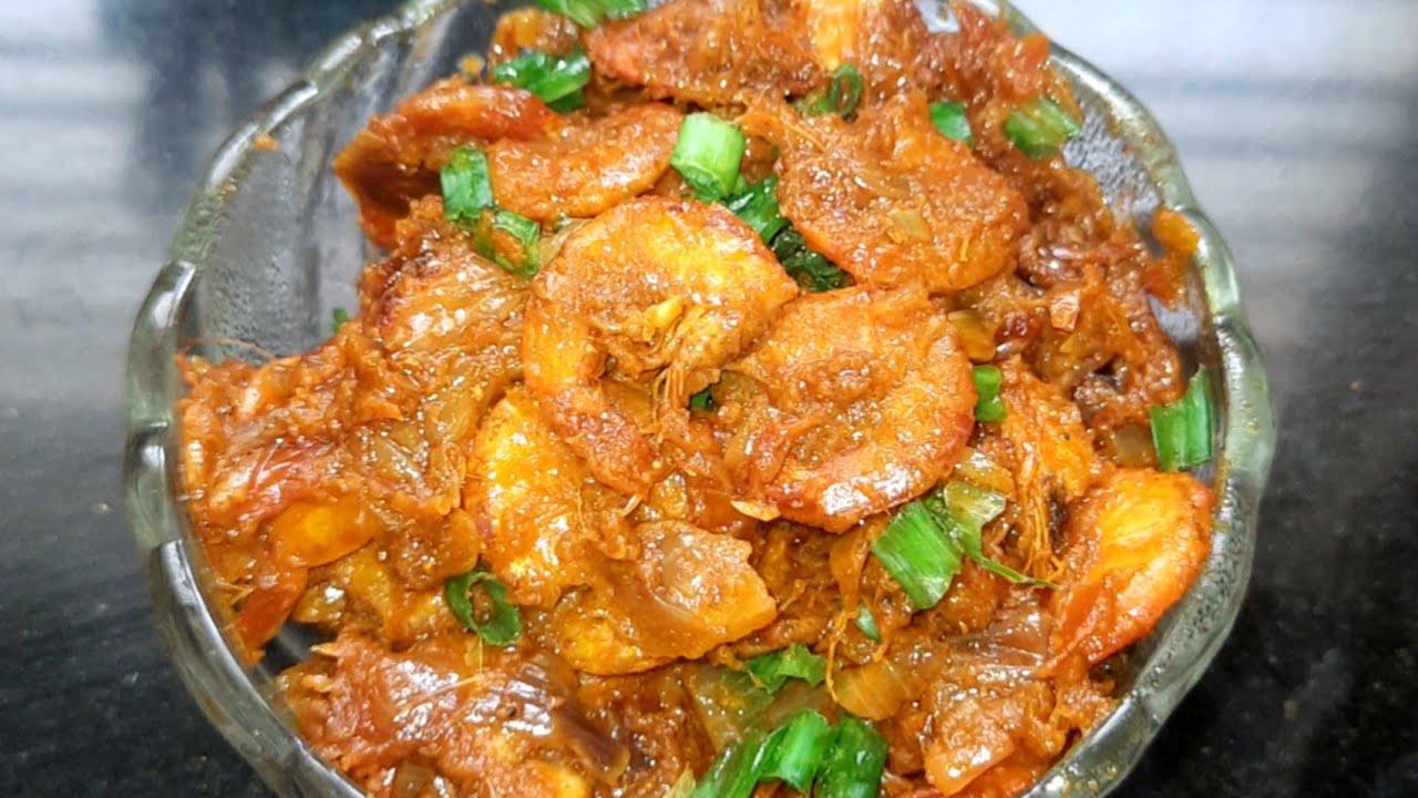Quick method of Baby Prawn fry | chinna reyyala vepudu | Small Sigdi ...
