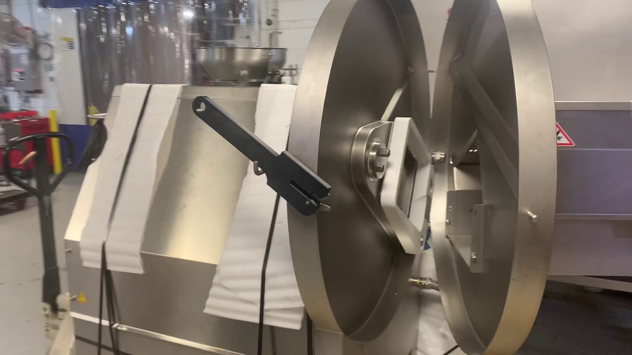 Treif Lion Slicer - YouTube