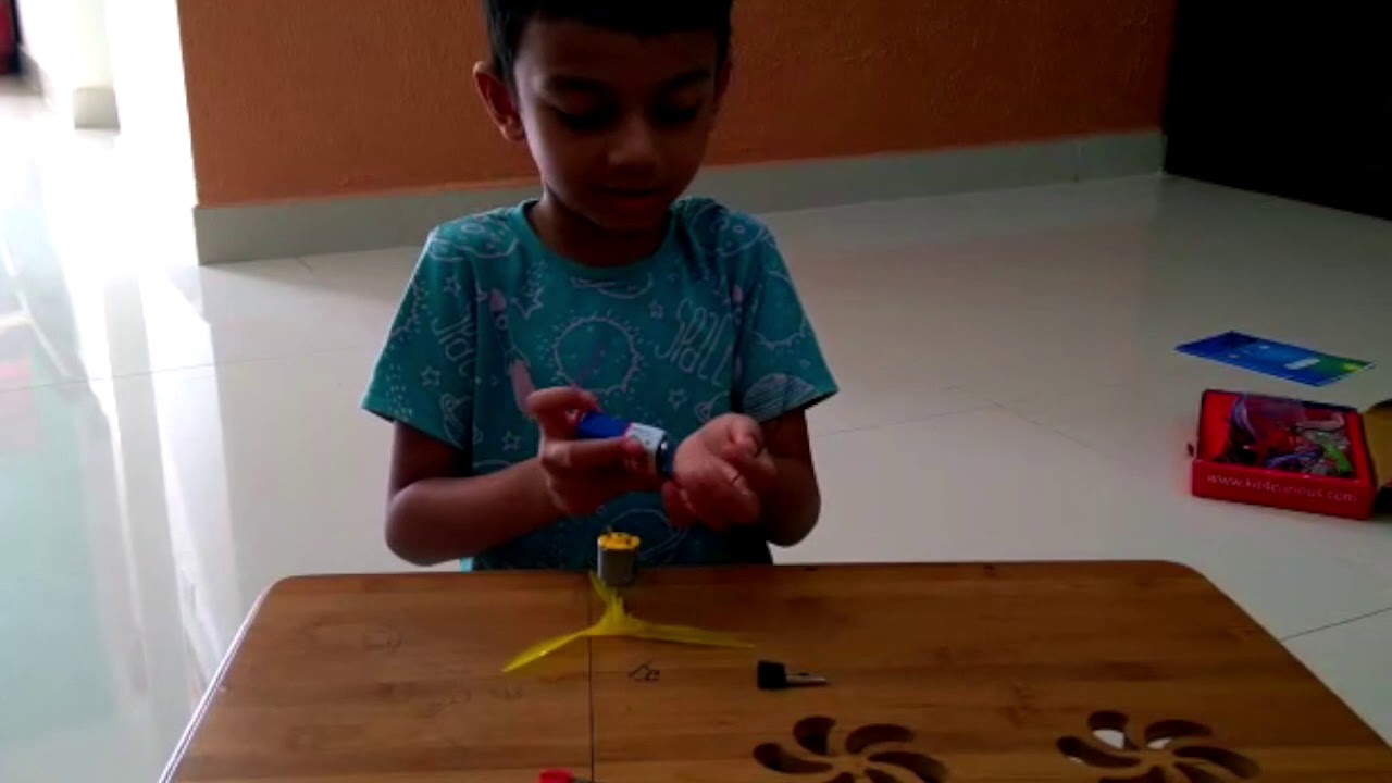 Simple battery operated fan/Kids Science Experiment - YouTube